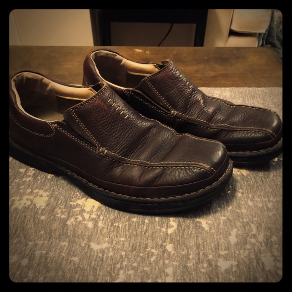 Clarks | Shoes | Clarks Brown Leather Contrast Stitch Loafers | Poshmark